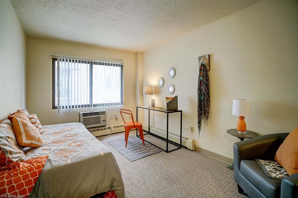 University Square - Madison, WI | Madison Campus & Downtown Apartments