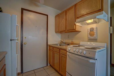 Apartments For Rent - University Square | Madison Campus & Downtown ...