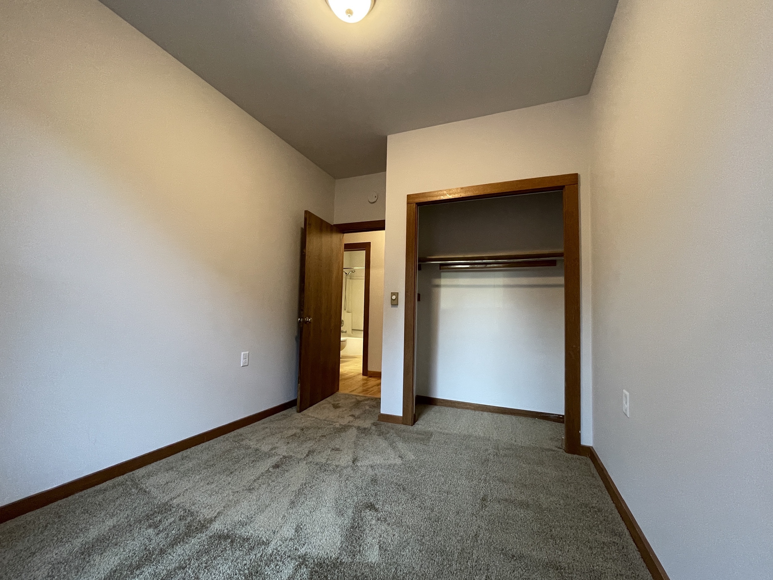 Cardinal Apartments | Madison Campus & Downtown Apartments